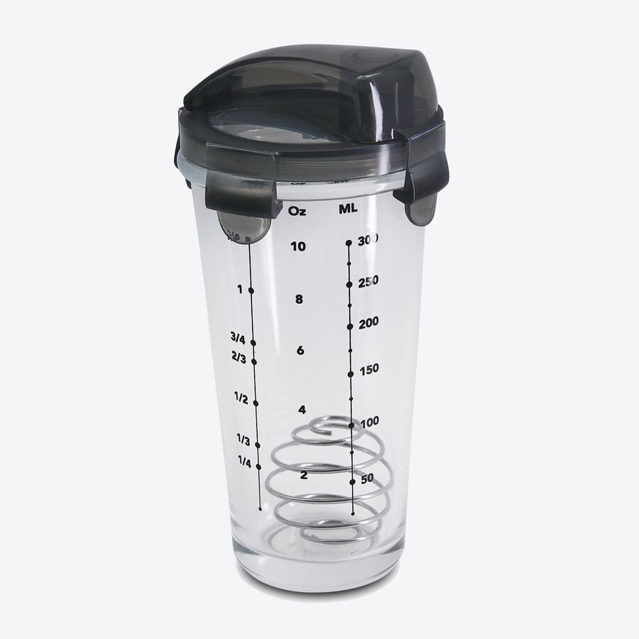 Shaker à vinaigrette : préparer, conserver et portionner des sauces à ...