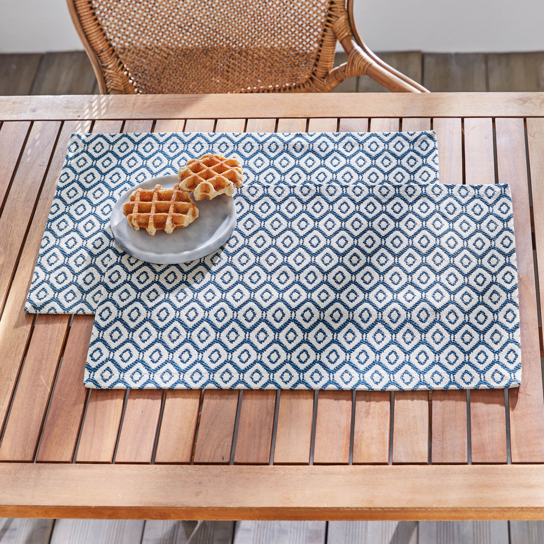 Sets de table en jacquard : élégance et modernité pour votre table - Boutique